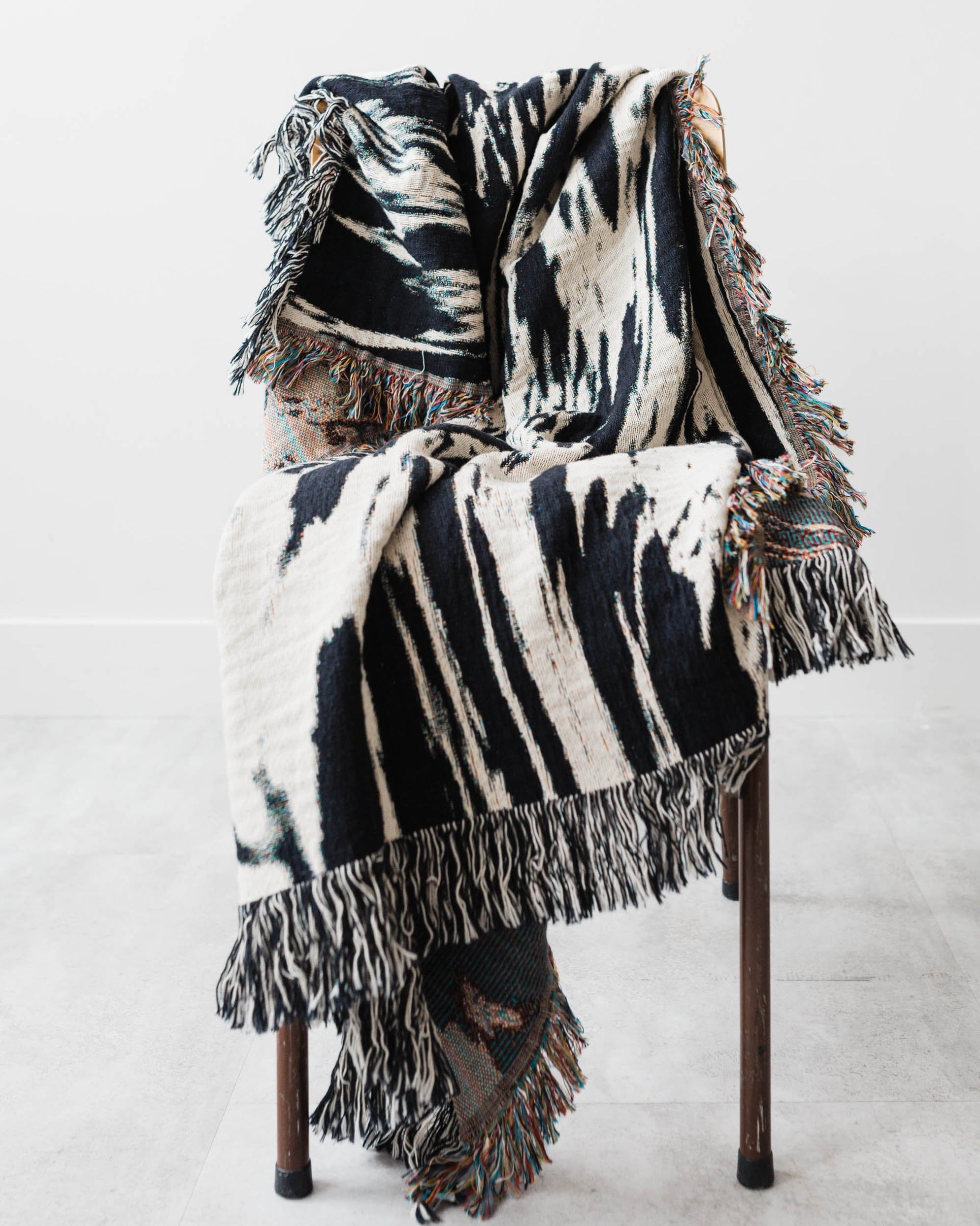 Marble Throw Blanket (Black and White II)– Frankie Print Co